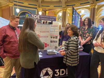 3DE™ Students Engage with Iowa Leaders to Share Their Impact | Junior ...